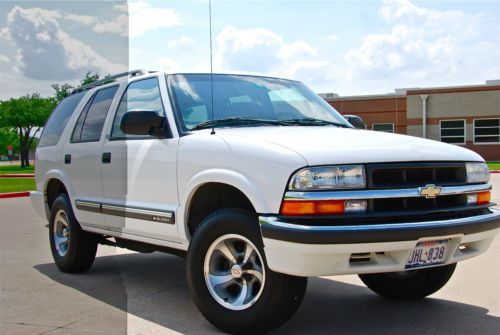 Purchase Used 2001 Chevrolet Blazer Ls Sport Utility 4 Door 4 3l In