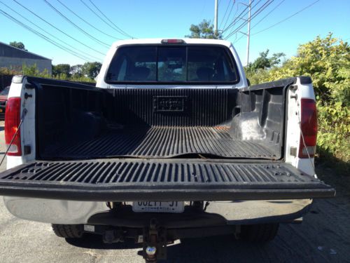 Sell Used 2006 Ford F 350 Super Duty Lariat Extended Cab Pickup 4 Door