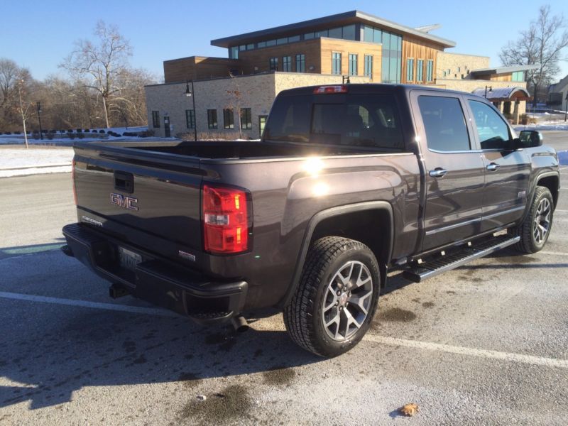 Sell Used 2015 GMC Sierra 1500 SLT ALL TERRAIN In Easton Missouri 